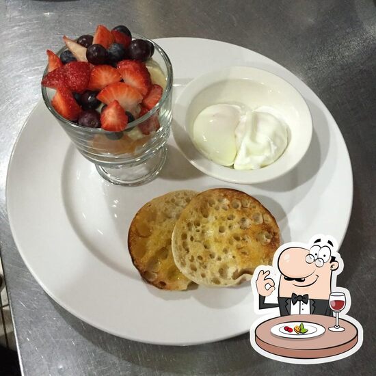 Avia Family Dining in Holly - Restaurant menu and reviews