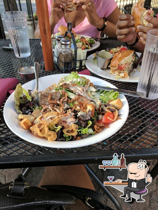 Rhodeside Grill, Arlington - Restaurant menu, prices and reviews