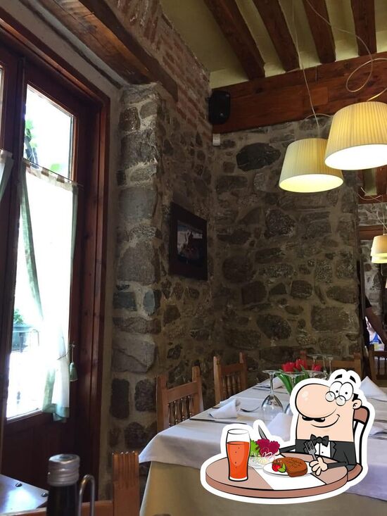Menu at La Chata restaurant, San Ildefonso