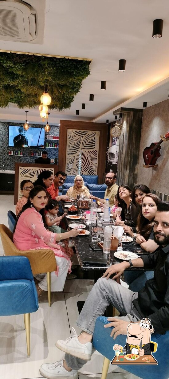 Menu at RESTRO CAFE FLORIDA, Kharar
