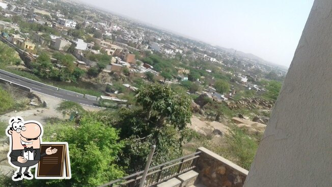 Sohna Tourist Complex, Sohna - Restaurant menu, prices and reviews