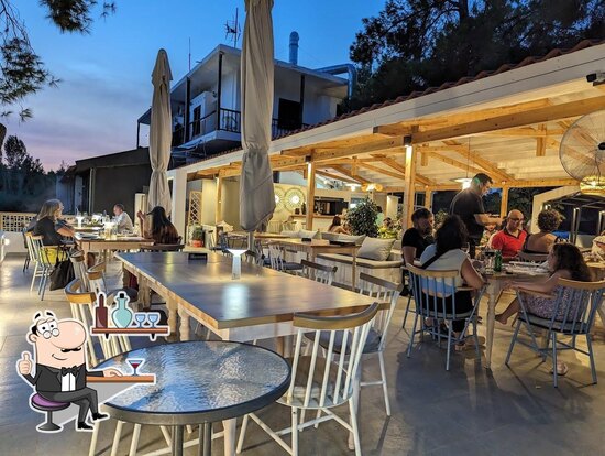 Taverna Sonia, Νικήτη - Restaurant menu, prices and reviews