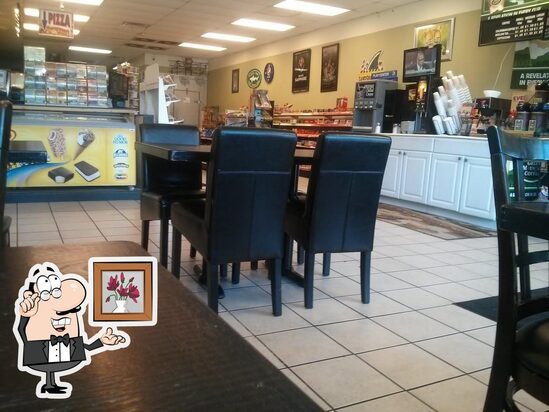 Deli & Pizza, Beacon - Restaurant menu, prices and reviews