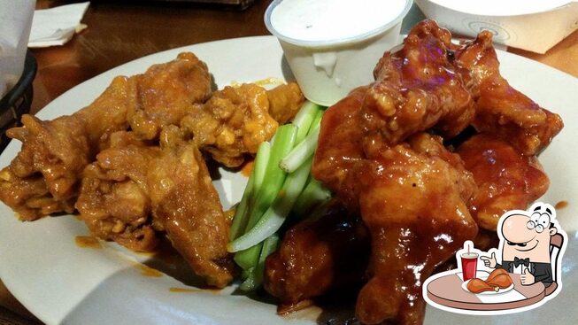 Knuckleheads Sports Bar-Grill in Michigan City - Restaurant menu and ...