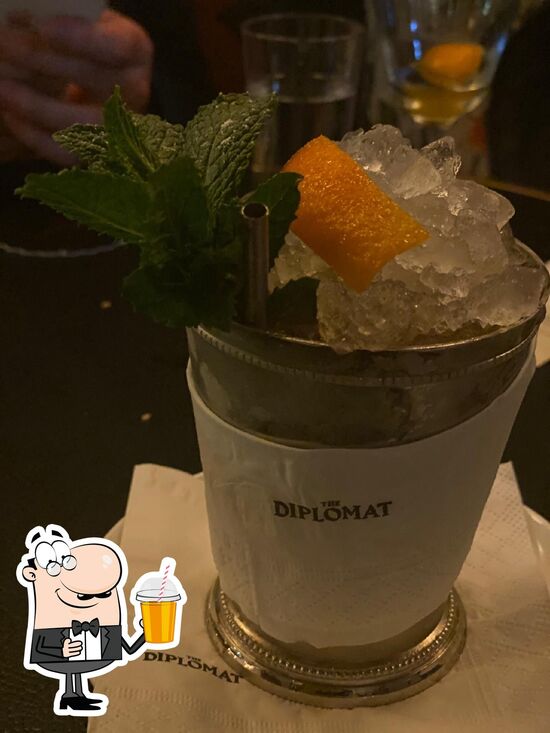 The Diplomat Hong Kong, Hong Kong - Restaurant menu, prices and reviews
