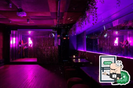 Hail Mary in Toronto - Restaurant reviews