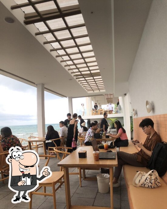 Palyn Cafe and Eatery, Sattahip - Restaurant menu, prices and reviews