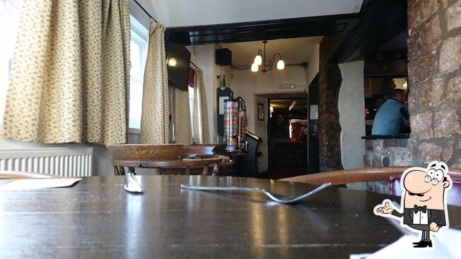 The Ship Inn, Raglan - Restaurant menu, prices and reviews