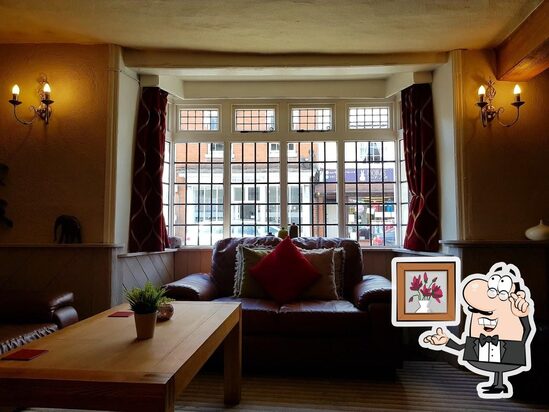 Menu at The Bear Hotel pub & bar, Alcester, 22 High St