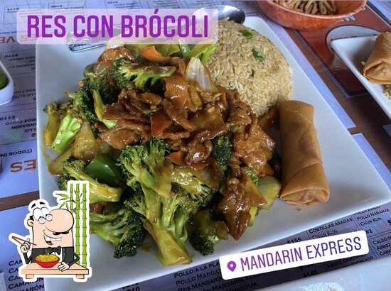 Menu at Mandarin Express restaurant, Tijuana, 2