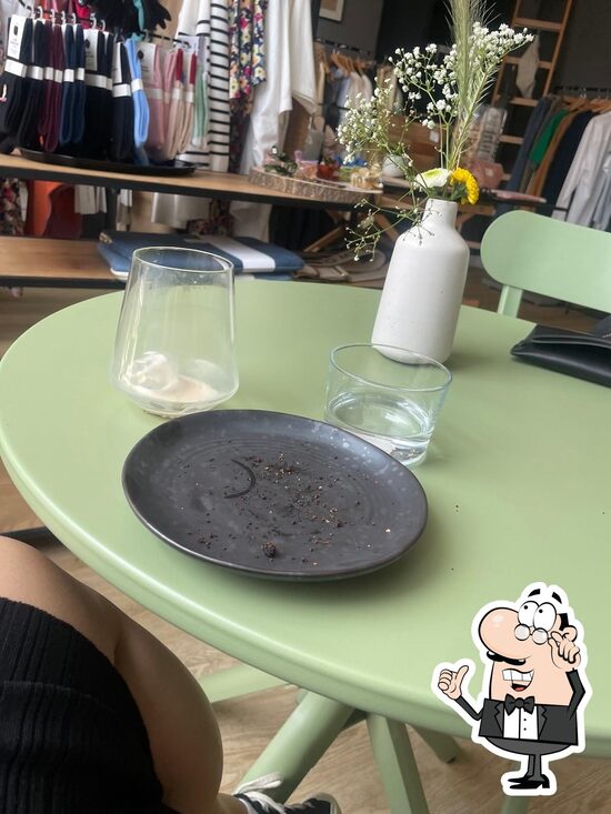 Kröm Kaffeerösterei, Magdeburg - Speisekarte, Preise und Bewertungen