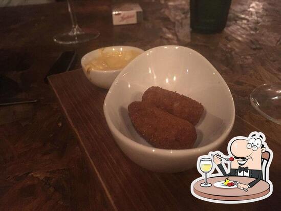 CLUB port rugby, Porto - Restaurant menu and reviews