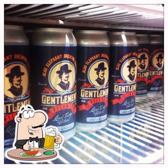Blue Elephant Artisan Brewery in Simcoe - Restaurant menu and reviews