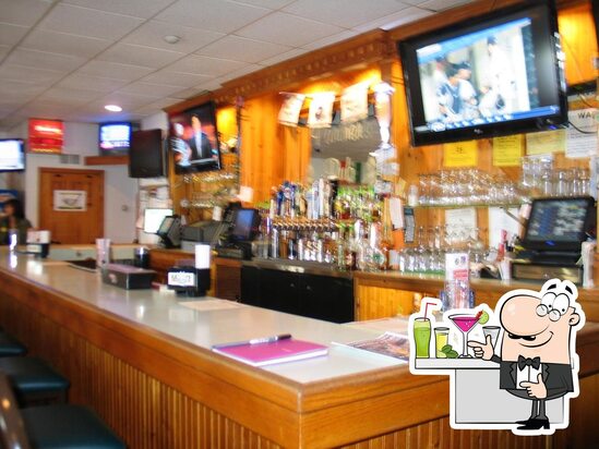 Menu at Partner's Pub and Grill, Johnstown