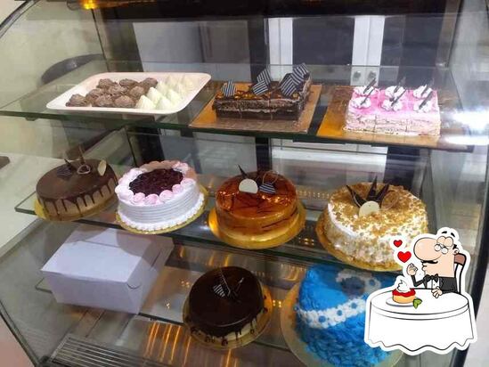 Menu at Papa's bakery, Mumbai