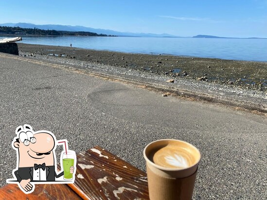 Flyte Cafe, Qualicum Beach - Restaurant menu, prices and reviews
