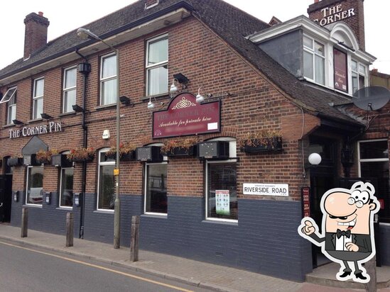 Menu at The Corner Pin pub & bar, London, 10 Summerstown