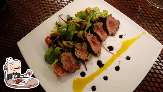Higgins gastro pub, Saint Petersburg, Savushkina Street - Restaurant ...