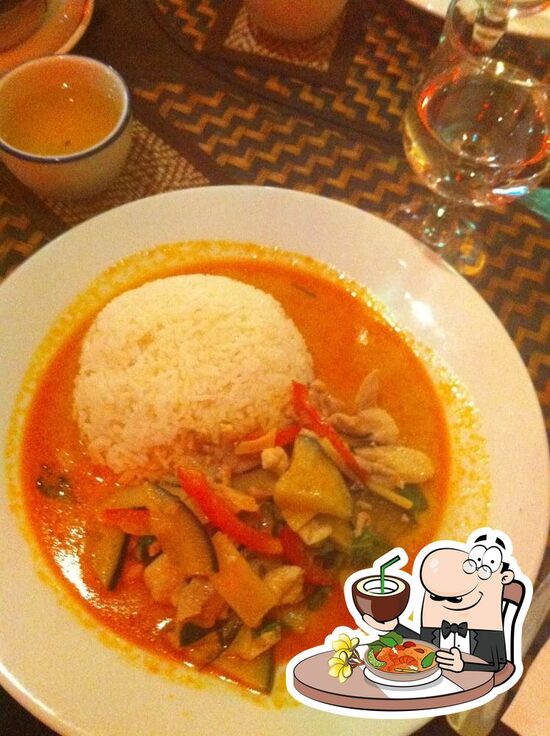Menu at Thai classic restaurant, Paris