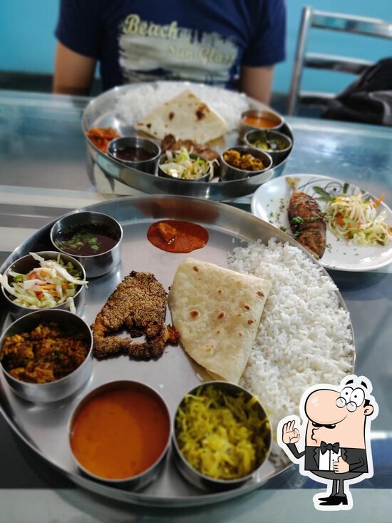 Sri Murugan Family Restaurant, Pale - Restaurant menu, prices and reviews