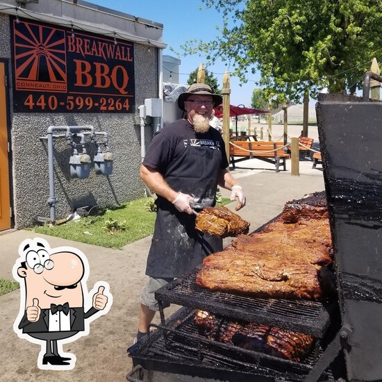 Breakwall BBQ, Conneaut - Restaurant menu, prices and reviews
