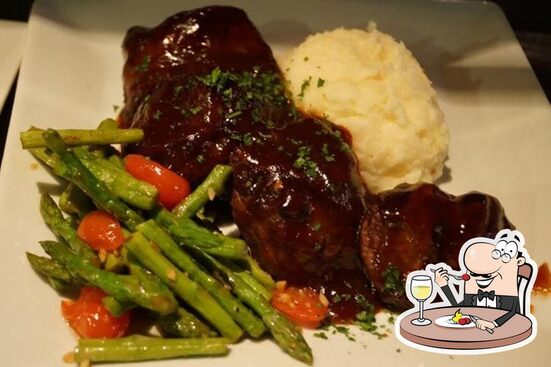 Ignite Bar & Grille in Manchester - Restaurant menu and reviews