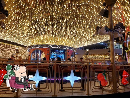 Carousel Bar, Las Vegas - Restaurant menu, prices and reviews