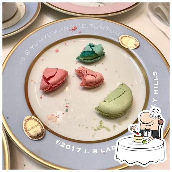 Ladurée, 311 N Beverly Dr in Beverly Hills - Restaurant menu and reviews