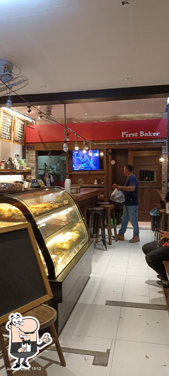 First Baker Bakeshop/Firstbaker Coffee, Science City of Muñoz ...