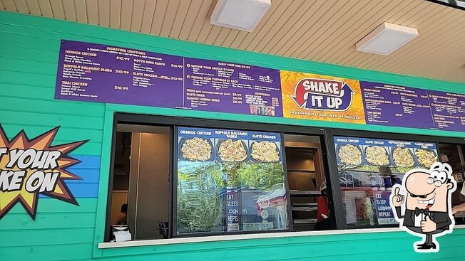 Menu at Shake It Up restaurant, Farmington