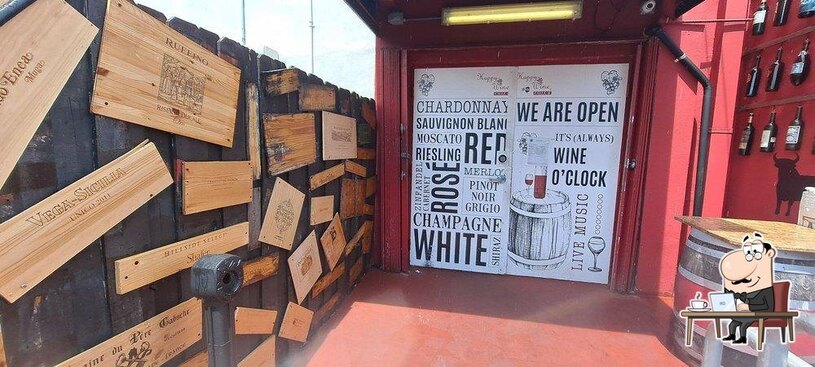 Happy Wine Calle Ocho, Miami - Restaurant menu, prices and reviews