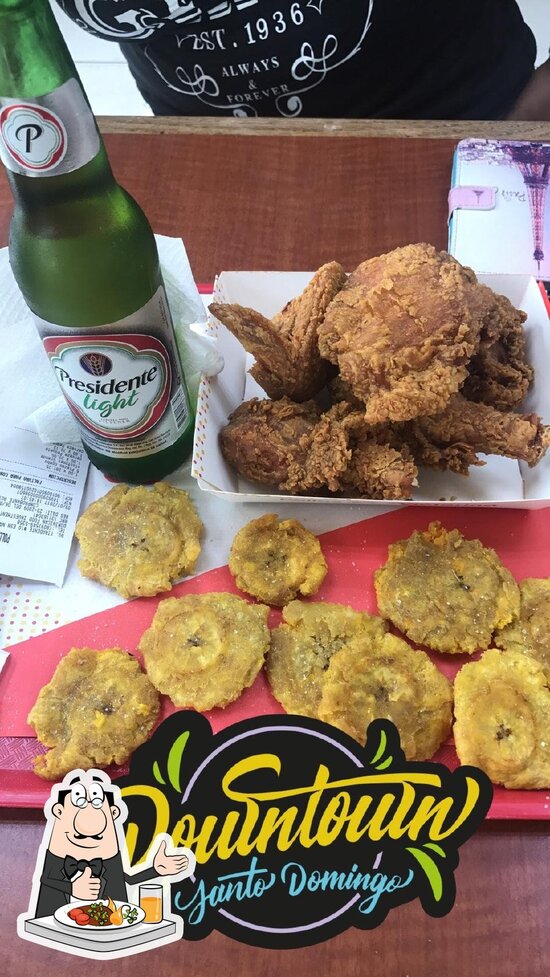 Pollos Victorina restaurant, Santo Domingo, Av. Tiradentes 22 ...