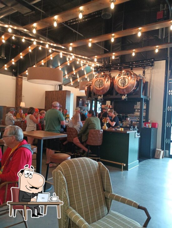Knowlton House Distillery, Mosinee - Restaurant menu, prices and reviews