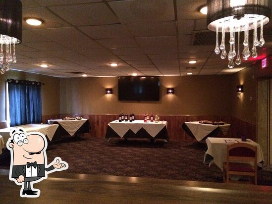 Stoneridge Inn, Hales Corners - Restaurant menu, prices and reviews