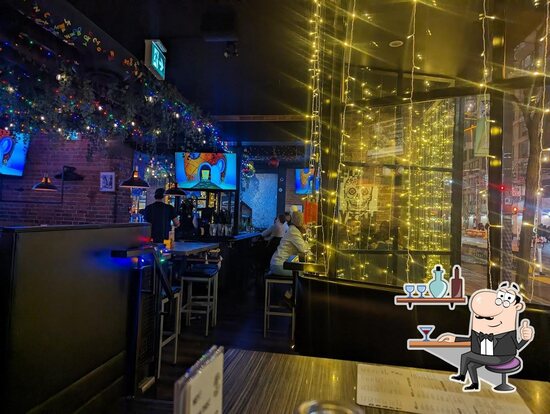 Score on King, Toronto, King - Restaurant menu, prices and reviews