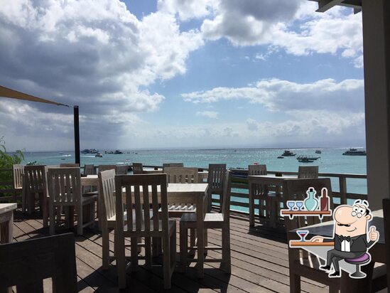Ware Ware Rooftop Bar & Restaurant, Lembongan - Restaurant menu, prices ...