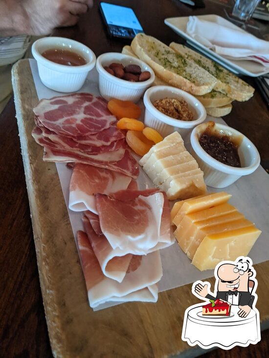 Barrique Kitchen & Wine Bar in Babylon - Restaurant menu and reviews