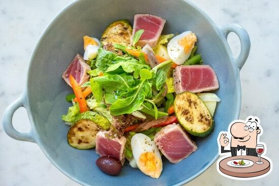 Catch Beach Club, Thep Krasatti, 202/88 - Restaurant menu and reviews