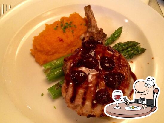 Ditka's Oakbrook in Oakbrook Terrace - Restaurant menu and reviews