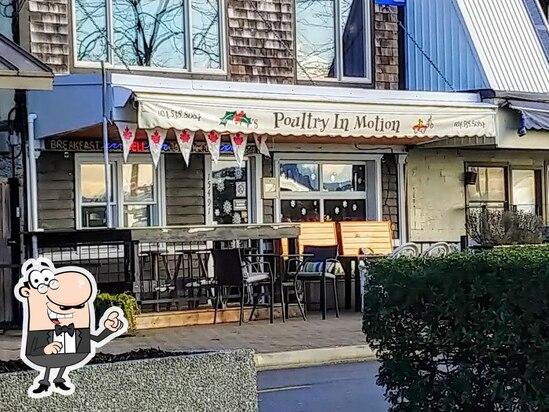 Holly's Poultry in Motion, White Rock - Restaurant menu, prices and reviews