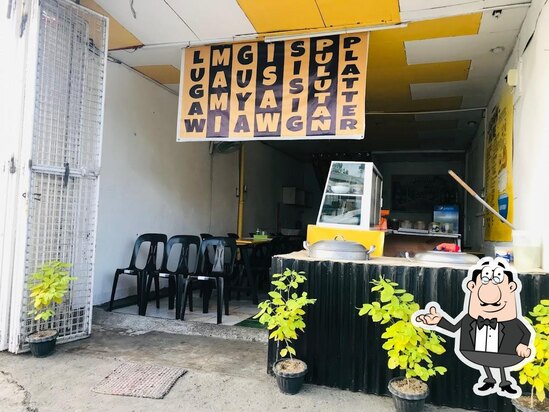 Menu at Lugawan Avenue restaurant, Cabanatuan City
