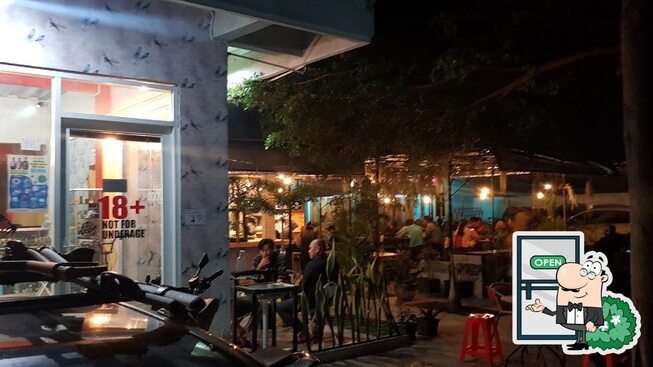 Menu at Yasmin vapestore & Dapoer Yasmin cafe, Soreang