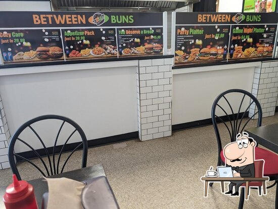Between The Buns - Warman, Warman - Restaurant menu, prices and reviews