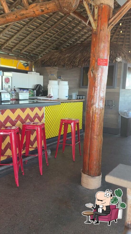 Longboard Pool Bar, Galveston - Restaurant menu, prices and reviews