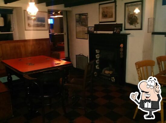 The Ship Inn, 35 Ffordd Y Felin in Trefin - Restaurant menu and reviews