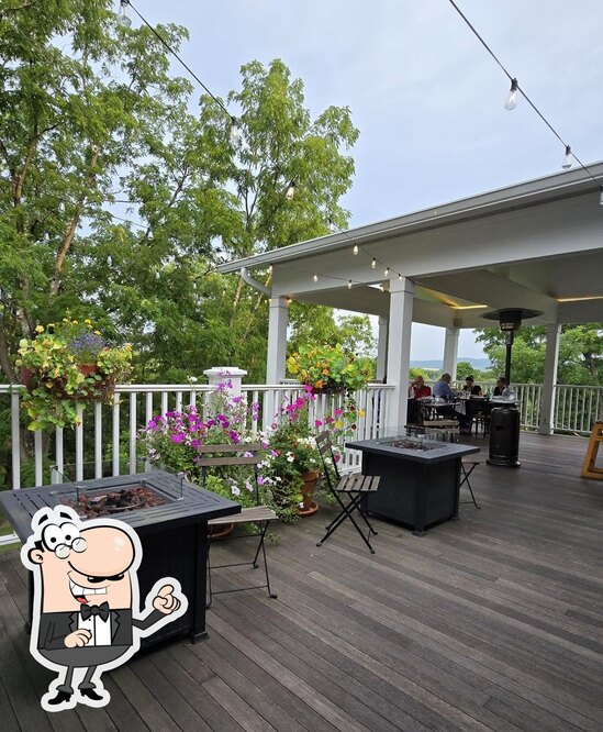 Landmark Inn, Warwick - Restaurant menu, prices and reviews