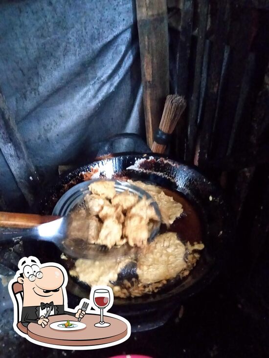 Angkringan Pak Tanto cafe, Gulon