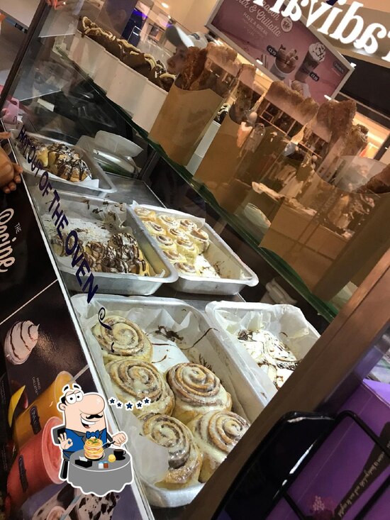 Menu at Cinnabon cafe, Sliema, WG56+28H
