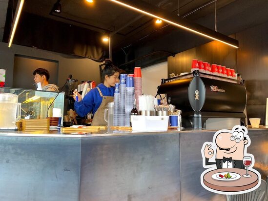 Café Champ Coffee 3rd Workroom, Seul - Opiniones del restaurante