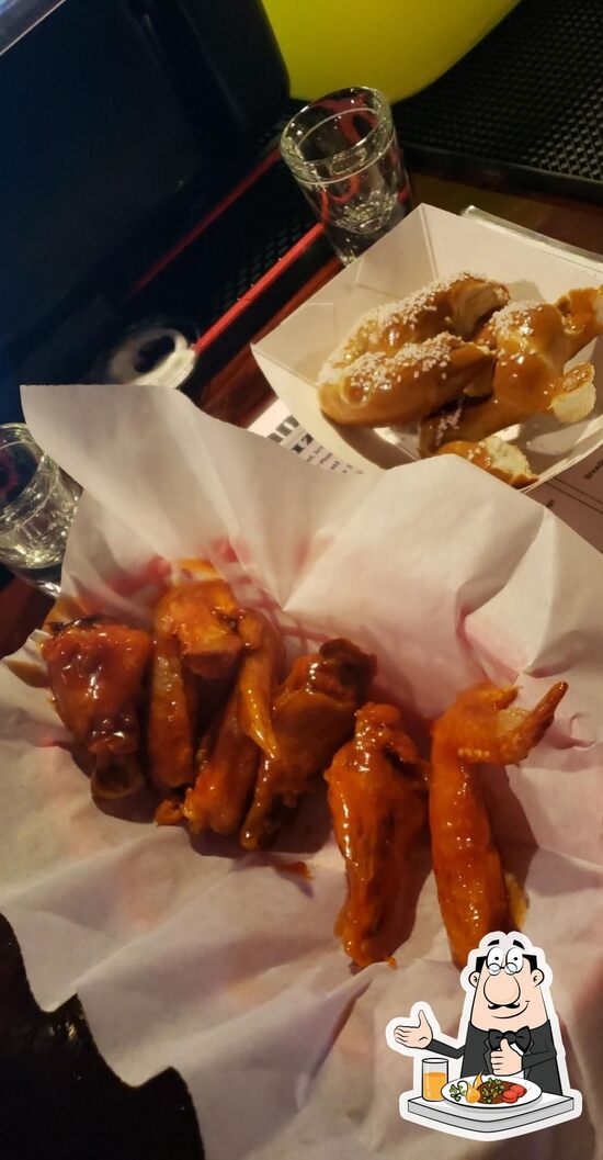 Wisco Grub & Pub, Des Moines - Restaurant menu, prices and reviews